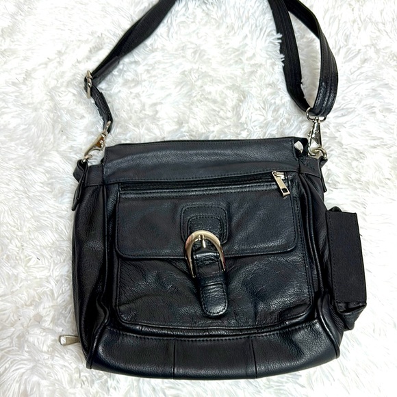 Roma | Bags | Roma Concealed Weapons Crossbody Bag | Poshmark